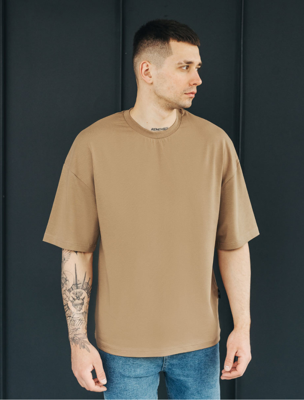 Koszulka Staff light brown oversize