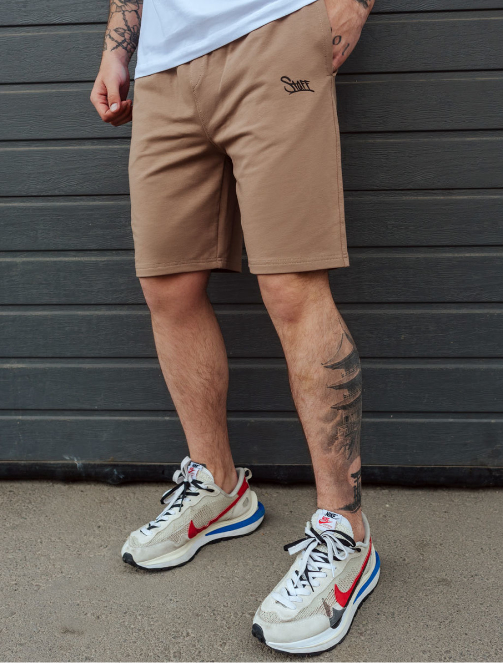 Spodenki Staff light brown logo