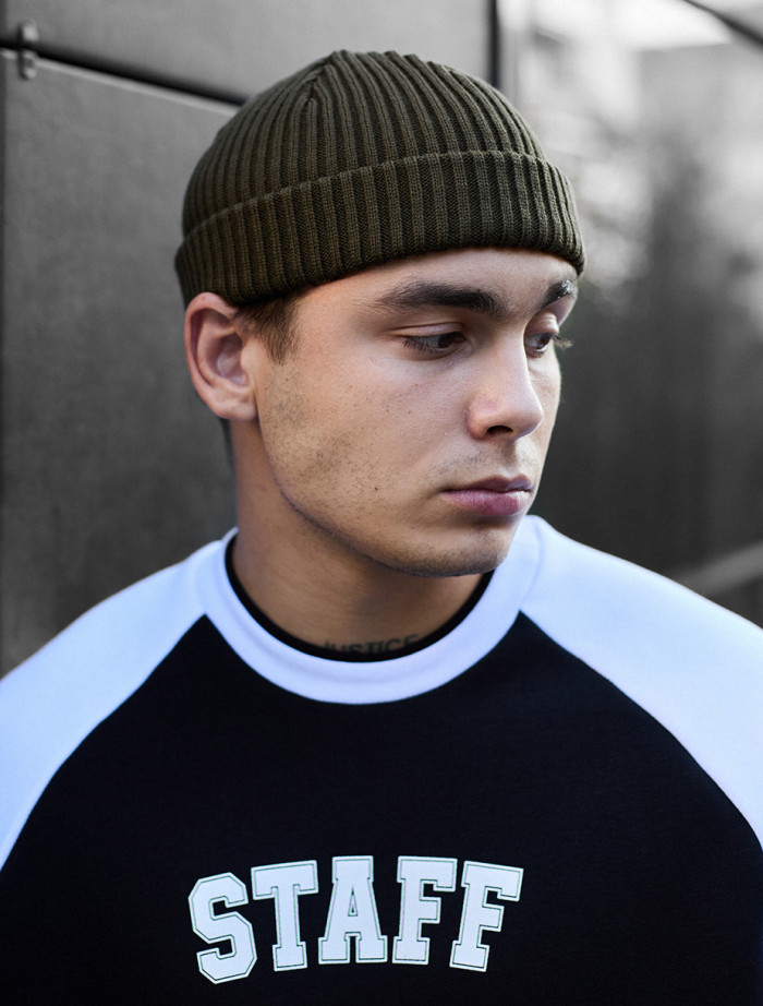 Staff-Clothes - Młodzieżowa marka stylowej odzieży