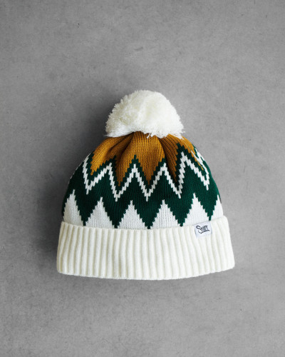 Czapka Staff white pattern pompon