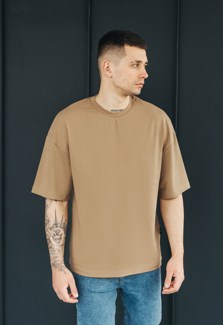 Koszulka Staff light brown oversize
