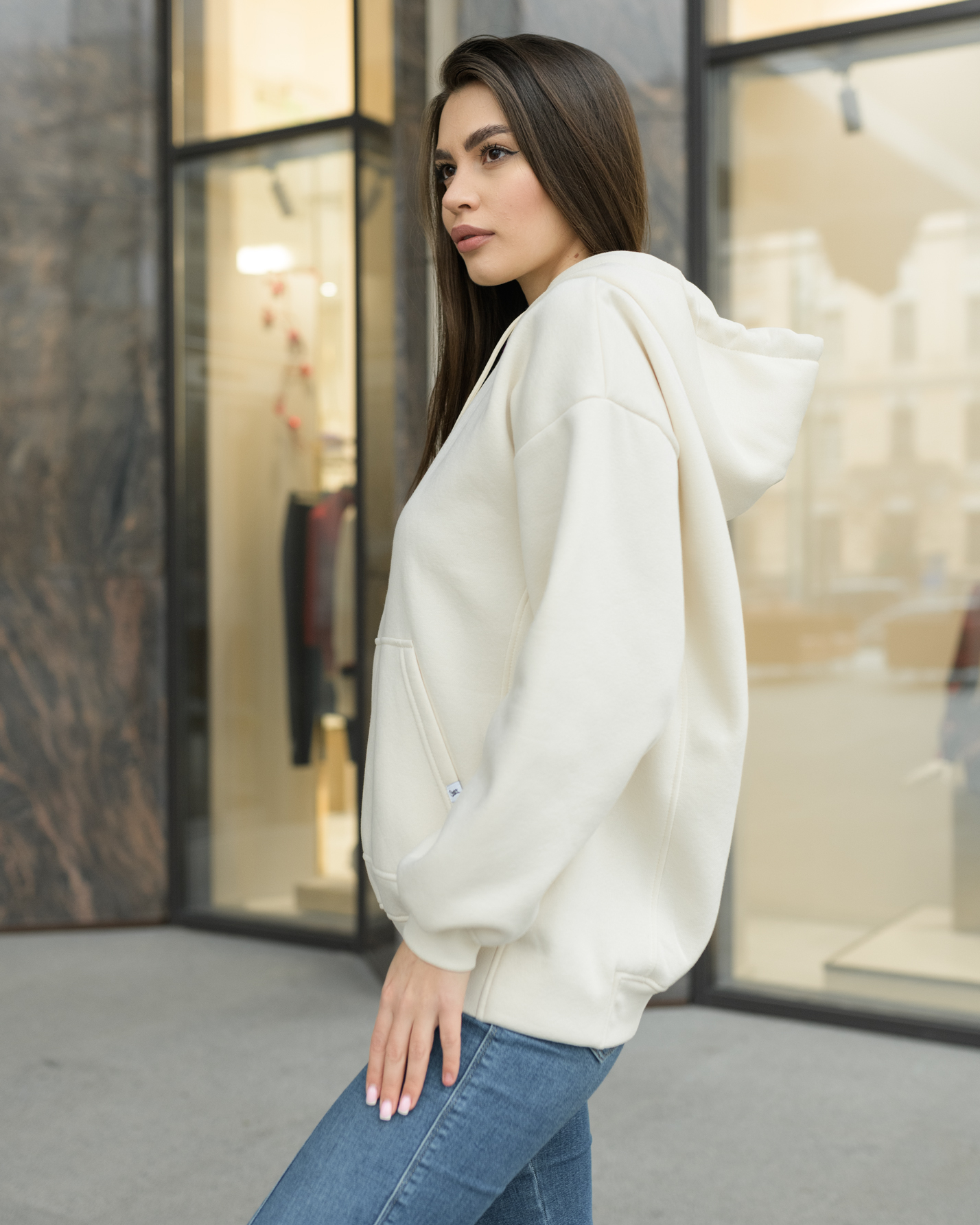 Damska bluza z kapturem Staff biala oversize - kup online