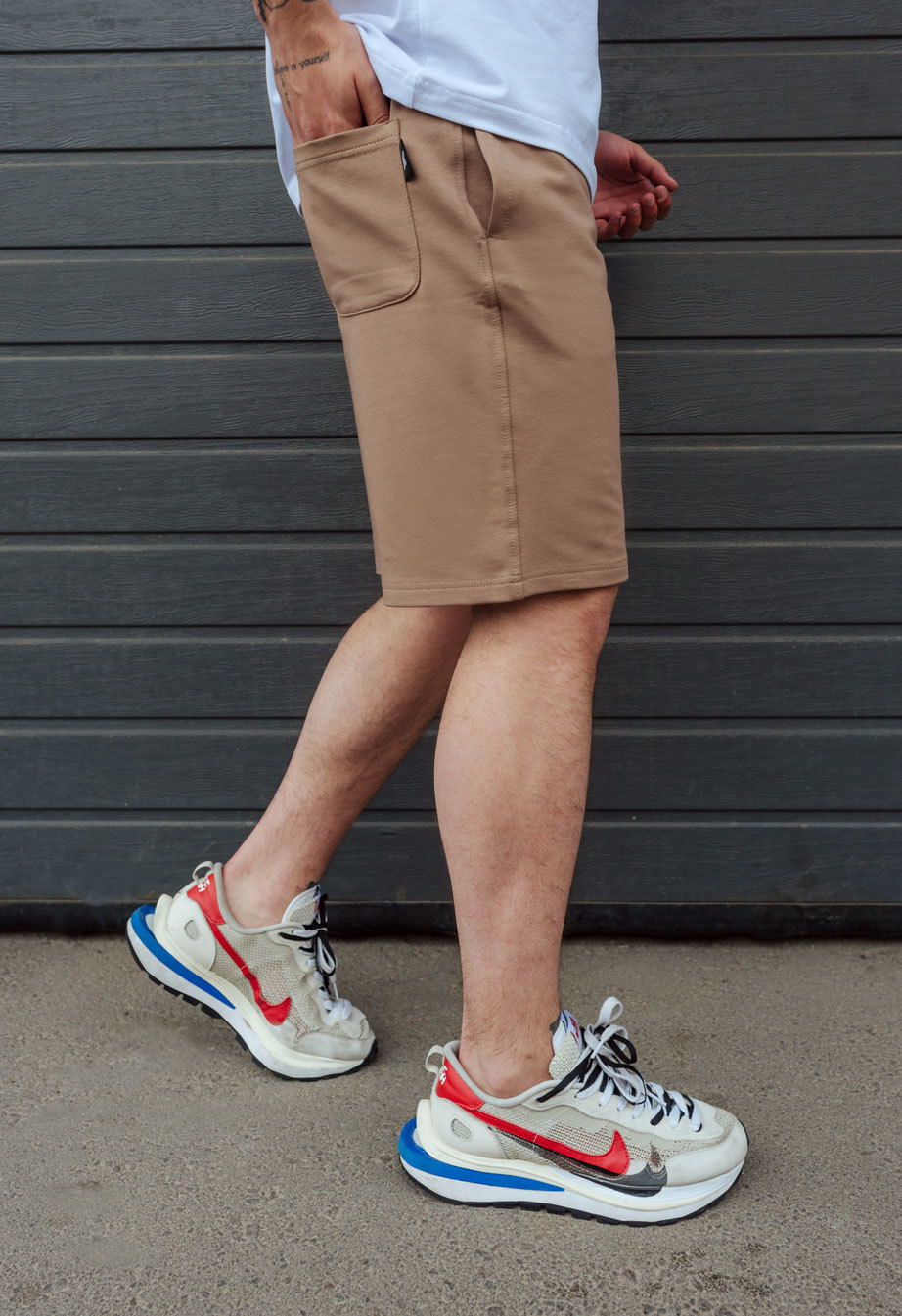 Spodenki Staff light brown logo