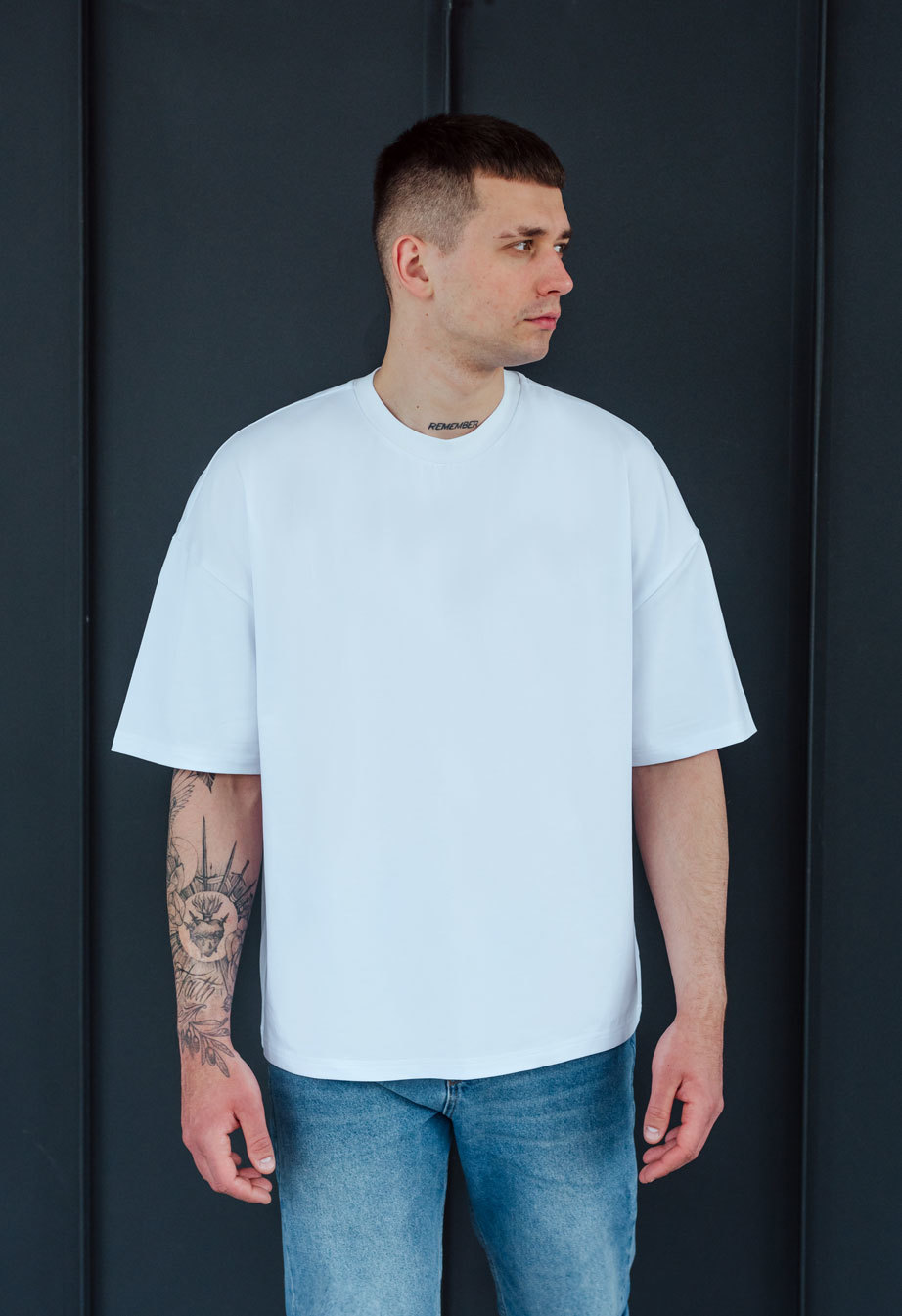 Koszulka Staff white basic oversize