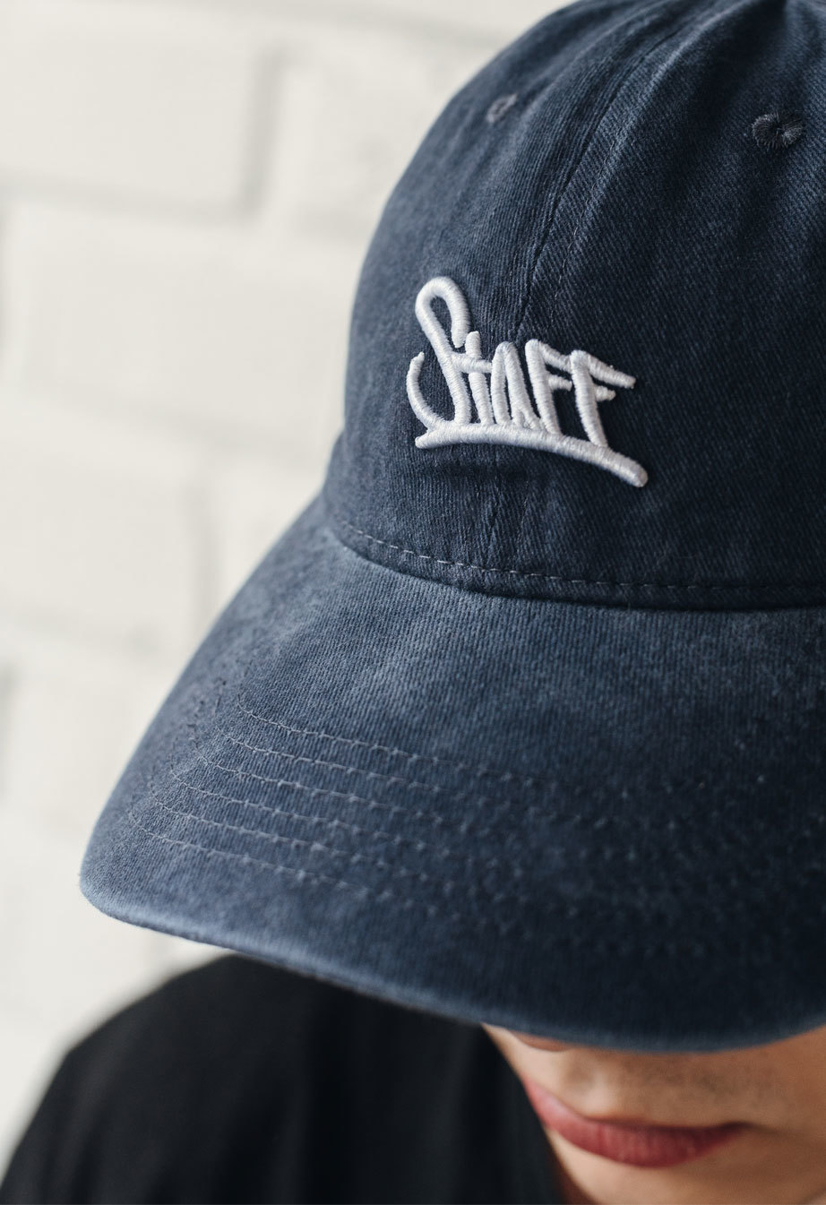 Czapka z daszkiem Staff navy logo